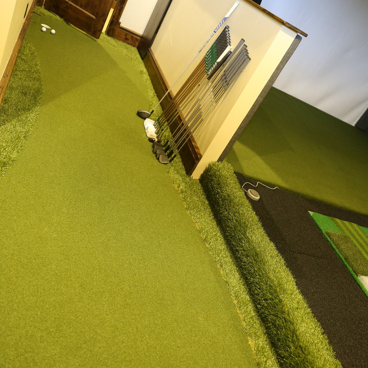 Golf Simulator Room - Photos & Ideas | Houzz