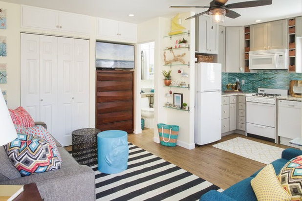 Houzz Tour: Room for Everything in a 275-Square-Foot Beach Studio