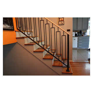 Modern Rectangular Railing in Skokie, IL - Traditional - Staircase ...