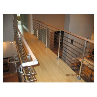 Prova Railing System -Stainless Steel Tube - Modern - Family Room ...