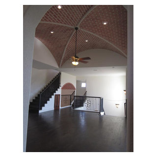 Saldana Ranch /Solis Custom Homes - Traditional - Family Room - Austin ...