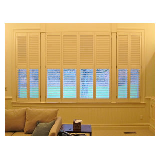 Shutters With Hidden Tilt Bar - Traditional - Family Room - New York ...