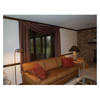 Swags and Cascades - Transitional - Family Room - Cleveland - by Well ...