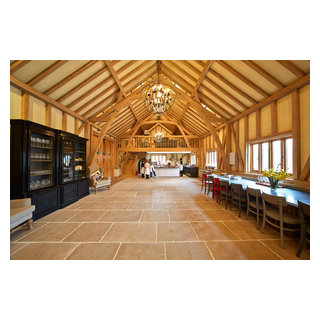 Oak framed barn - Traditional - Family Room - Berkshire - by Hartwood ...