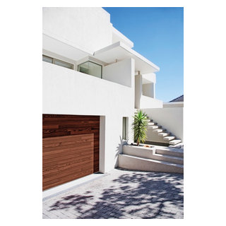 C.H.I. Overhead Doors - Contemporary - Garage - Sacramento - by Barton ...