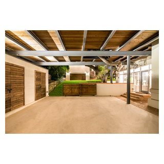 Castle Hill - Traditional - Garage - Austin - by Camelot Custom Homes ...