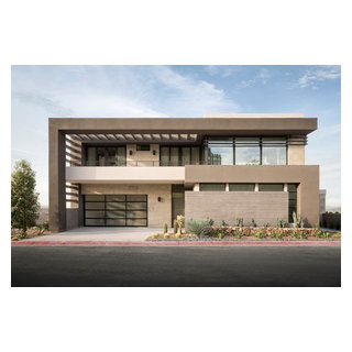 Clopay - Avante Collection - Modern - Garage - Los Angeles - by Fixxed ...