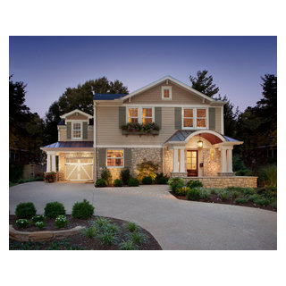 Clopay Coachman Collection Garage Door - Traditional - Garage ...