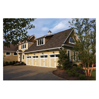 Clopay - Coachman Collection - Traditional - Garage - Detroit - by ...