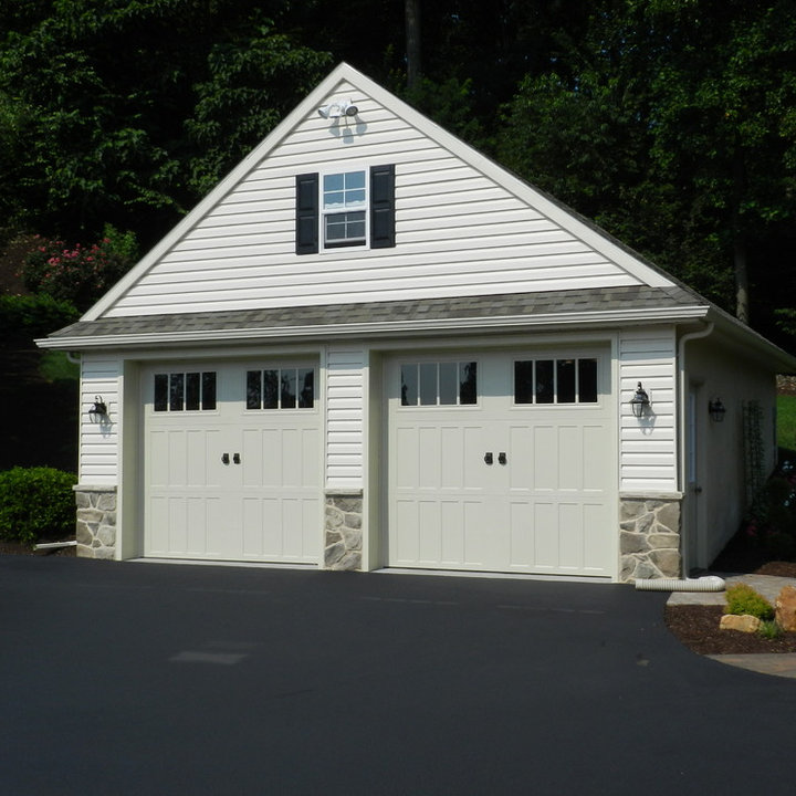 75 Two-Car Garage Ideas You'll Love - September, 2025 | Houzz