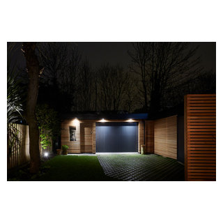 Garage & Outbuilding | Wimbledon, London - Contemporary - Garage ...