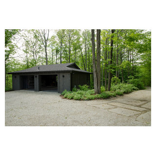 Garage/Guest House - Traditional - Garage - Toronto | Houzz