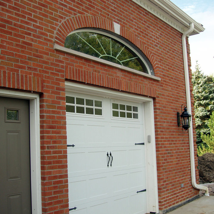 Colonial Style Garage - Photos & Ideas | Houzz