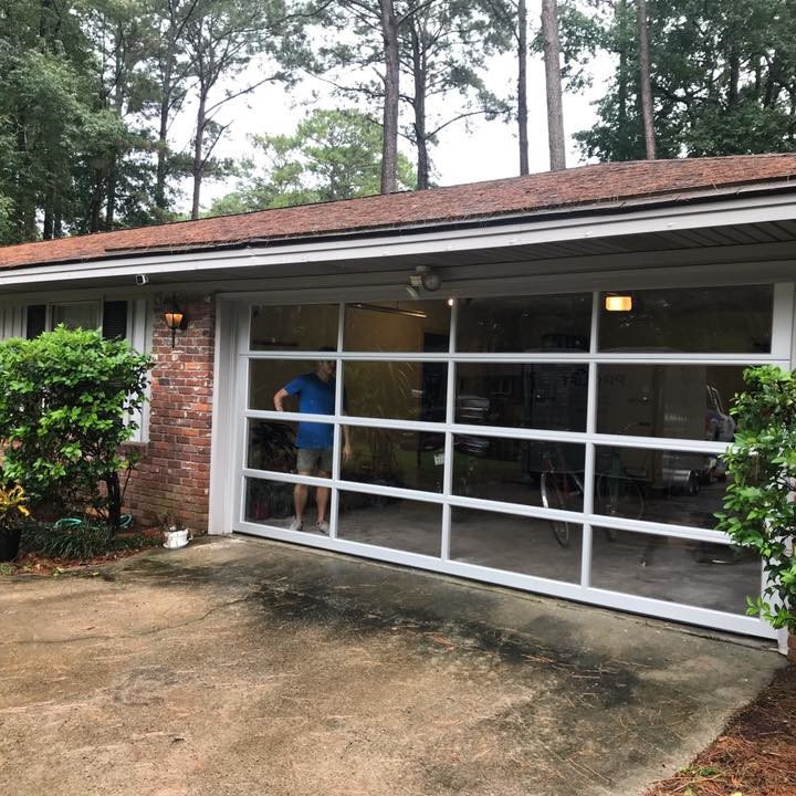 75 Mid-Century Modern Garage Ideas You'll Love - September, 2024 | Houzz