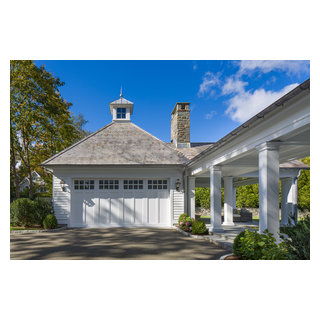 Greenwich Colonial - Traditional - Garage - New York - by Mockler ...