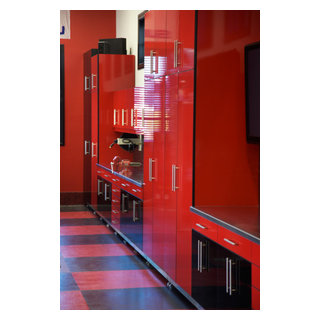 Our Garages - Moderne - Garage - Calgary - par The Garage Store | Houzz