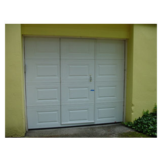 Pass-Through Garage Door. - Contemporary - Garage - New York - by Dream ...