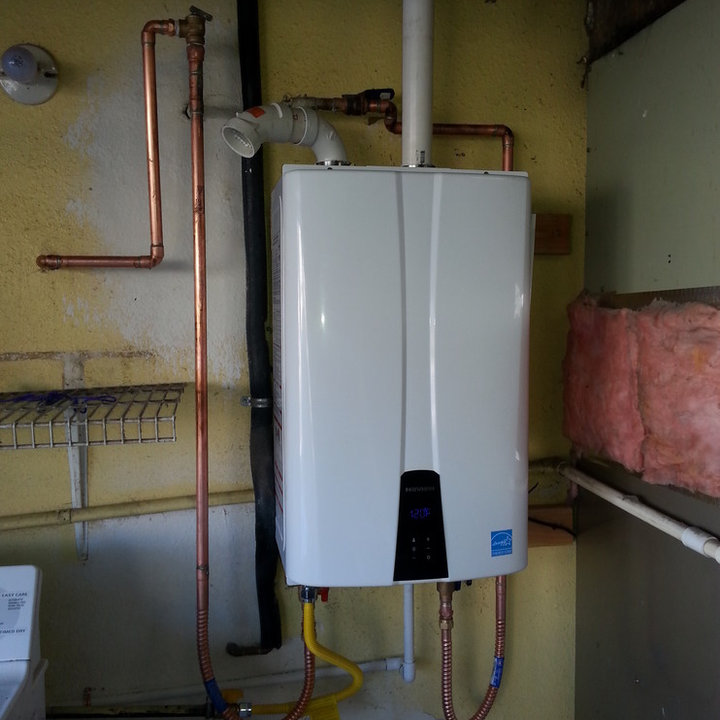 Hide Water Heater - Photos & Ideas | Houzz