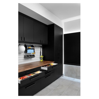 The Royal Oakville Club - Transitional - Garage - Toronto - by Khachi ...