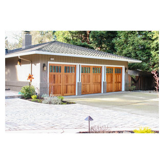 Union City Custom Wood Carriage House Garage Door - Modern - Garage ...