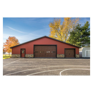 Weiler Shop with Celect Siding and an ABSeam Roof - Rustic - Garage ...