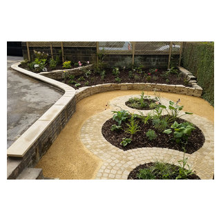 A bold front garden - Contemporary - Garden - Other - by Yorkshire ...
