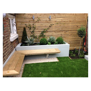 A side return large enough for a garden. - Modern - Garden - London ...