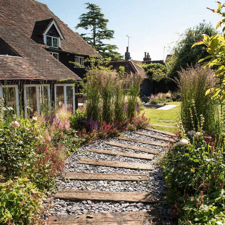 75 Beautiful Traditional Garden Ideas and Designs - April 2022 | Houzz UK
