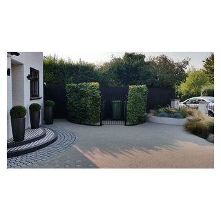 Front Garden Woking, Surrey - Contemporary - Landscape - Berkshire - by ...