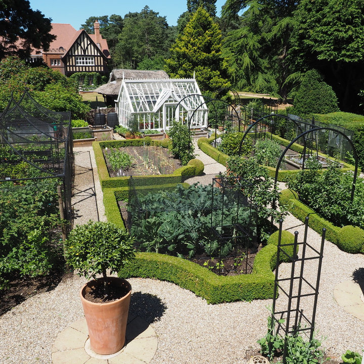 British Colonial Garden Design Ideas, Inspiration & Images - November ...