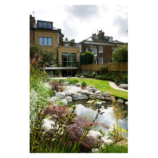Japanese influenced Garden Esher - Traditional - Landscape - London ...