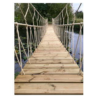 Lake Rope Bridge for London Wetlands Centre 'Wild Walk' project ...