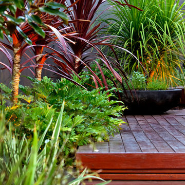 75 Courtyard Landscaping with Decking Ideas You'll Love - January, 2025 ...