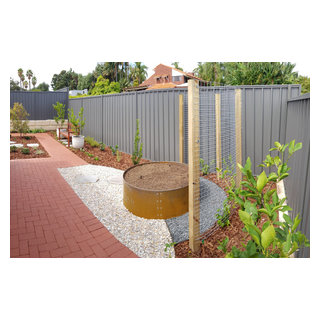 No Lawn Waterwise Front & Back Gardens - Industriel - Jardin - Perth ...