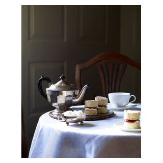 OLD PARSONAGE HOTEL - Traditional - Landscape - London - by Sally ...