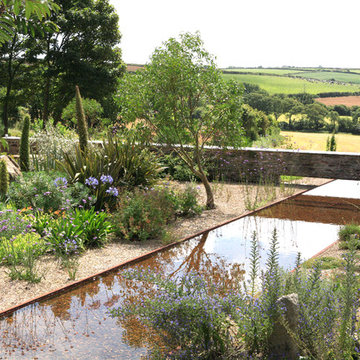 75 Beautiful Garden Wall Ideas and Designs - April 2022 | Houzz UK