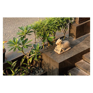 Residence by Ar Deepak Guggari - Asian - Landscape - Pune - by Hemant ...