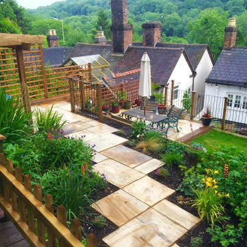 Split Level Garden - Photos & Ideas | Houzz