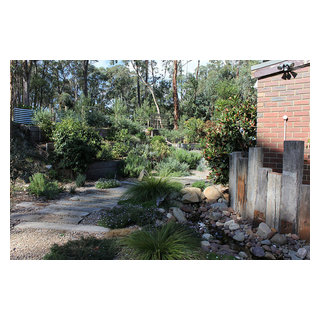 Up-cycled natural Beauty - WOODEND - カントリー - 庭 - メルボルン - Gary Winter ...