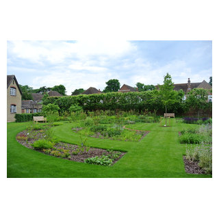 Warren House, Coombe Wood - Farmhouse - Landscape - London - by Fisher ...