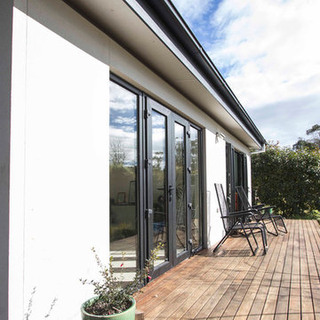 75 Beautiful Colorbond Cladding Home Design Ideas & Designs | Houzz AU
