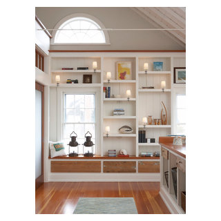 Amanda - Beach Style - Hall - Providence - by MaMo Architects | Houzz