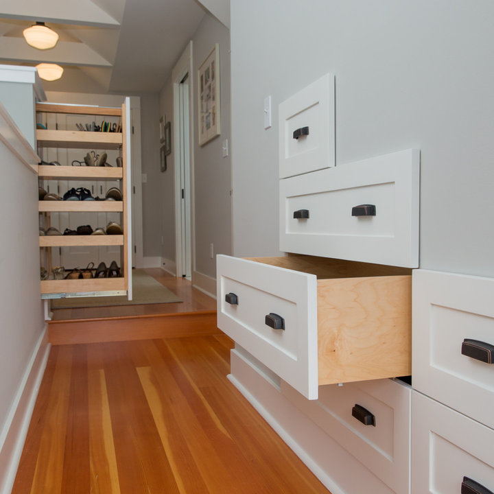 Attic Master Suite - Photos & Ideas | Houzz