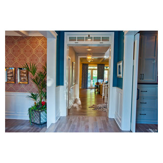 Breezy Brentwood - Traditional - Hall - Los Angeles - by Jill Wolff ...