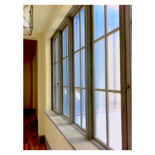 Bridge Hall to North Wing - Transitional - Hallway & Landing - Los ...