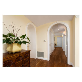 Comstock - Traditional - Hall - Los Angeles - by Chelsea Design ...