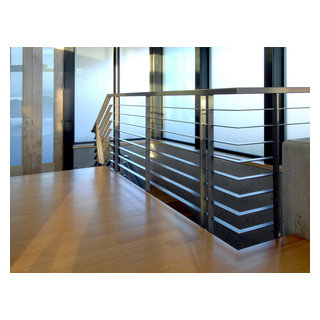 Coop 15 Architecture - Modern - Hall - Seattle - by Lane Williams ...