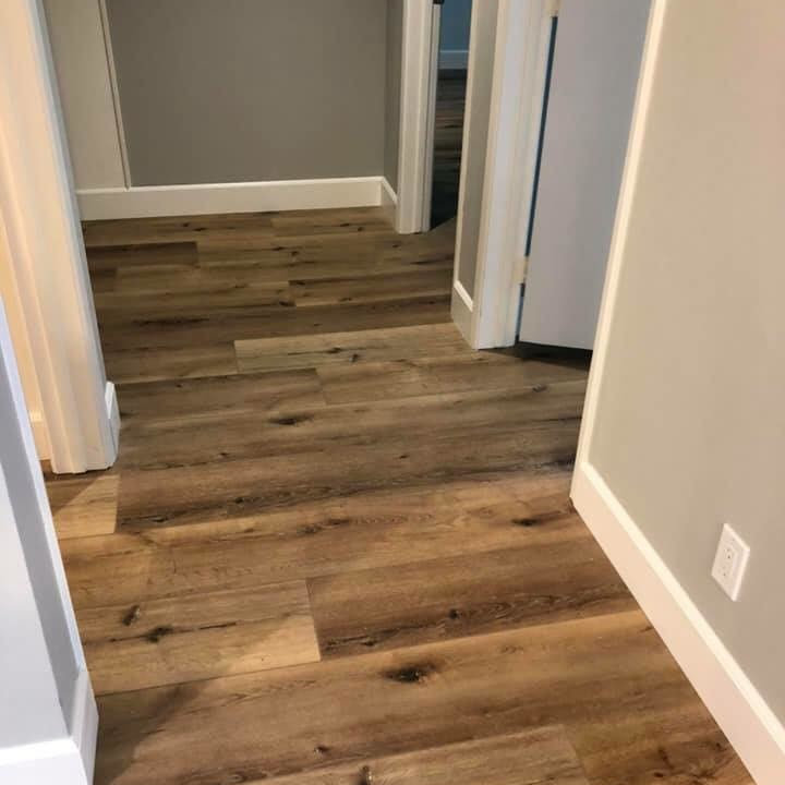 Oak Vinyl Flooring - Photos & Ideas | Houzz