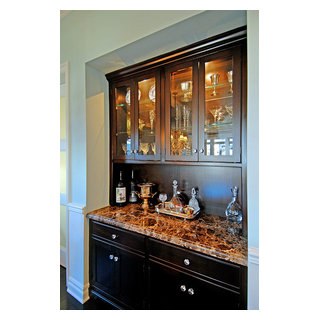 Hallway Bar - Traditional - Hall - Los Angeles - by Structure Home | Houzz