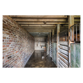 Historic Livestock Stalls - Farmhouse - Hall - Louisville - by Rock ...